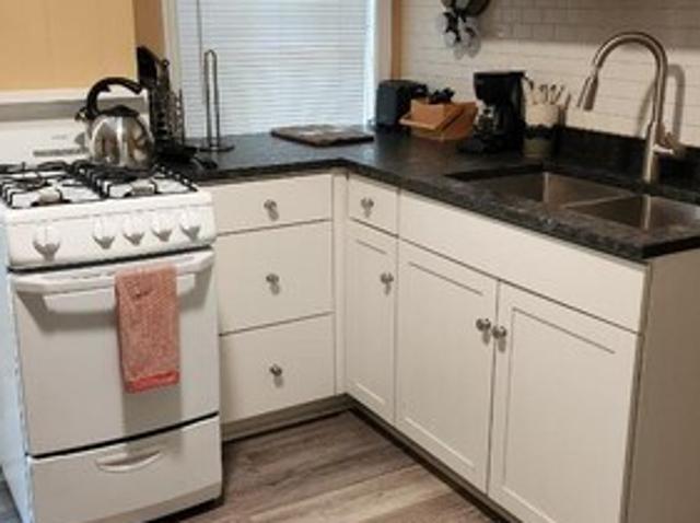 1 BR, 1 BA Apartment 43 Caledonia Road, Unit 6, Asheville, NC 28803