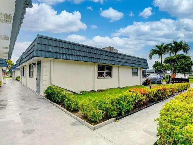 1 BR, 1 BA Apartment 43 Waterford B, Delray Beach, FL 33446
