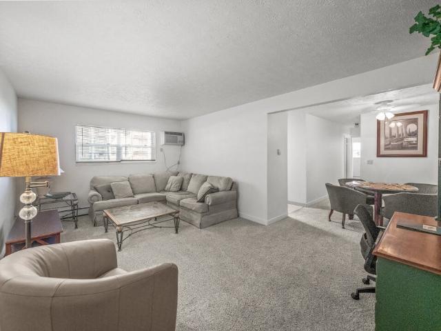 1 BR, 1 BA Apartment 4 Arms Boulevard Unit 007 11, Niles, OH 44446