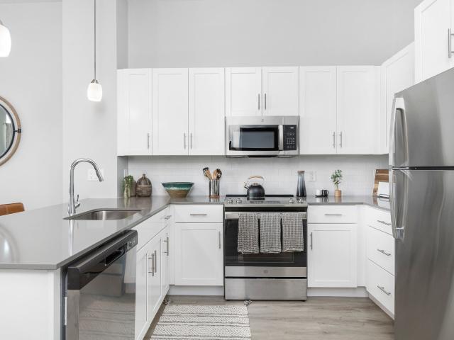 1 BR, 1 BA Apartment 4 Tuscan Blvd Unit 300, Salem, NH 03079