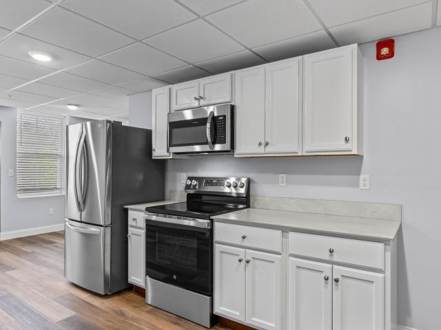 1 BR, 1 BA Apartment 4 U.S. Route 1, York, ME 03909