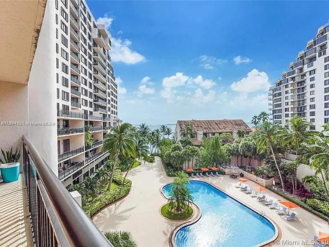 1 BR, 1 BA Apartment 540 Brickell Key Dr # 603, Miami FL 33131, Miami, FL 33131