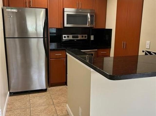 1 BR, 1 BA Apartment 540 South Park Rd, Hollywood, FL 33021