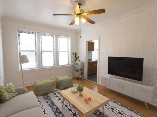 1 BR, 1 BA Apartment 5415 South Woodlawn Avenue Unit 5425 1B, Chicago, IL 60615