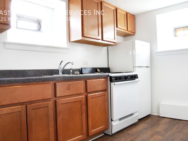 1 BR, 1 BA Apartment 5425 W Montrose Ave, Chicago, IL 60641