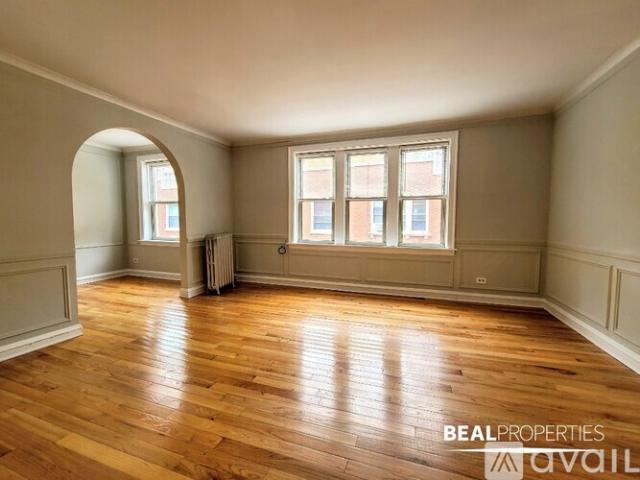 1 BR, 1 BA Apartment 542 W Surf St, Unit 1 bed, Chicago, IL 60657