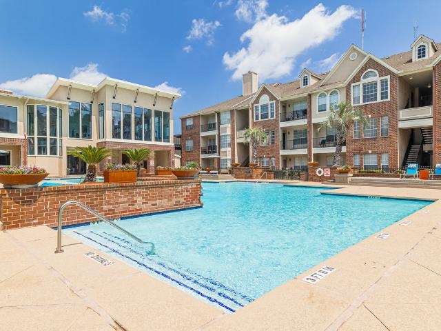 1 BR, 1 BA Apartment 5454 Newcastle Dr Unit 538, Houston, TX 77081