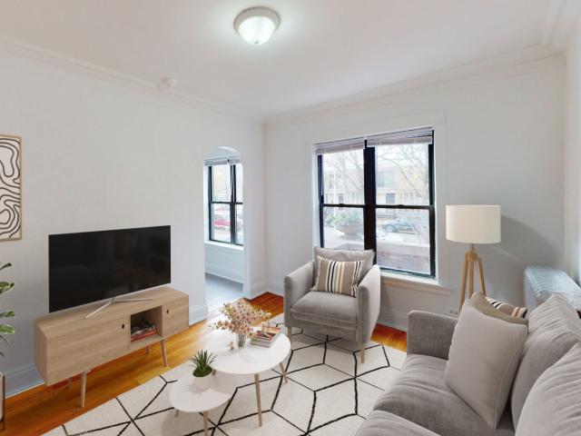 1 BR, 1 BA Apartment 5457 South Blackstone Avenue Unit 5459 2A, Chicago, IL 60615