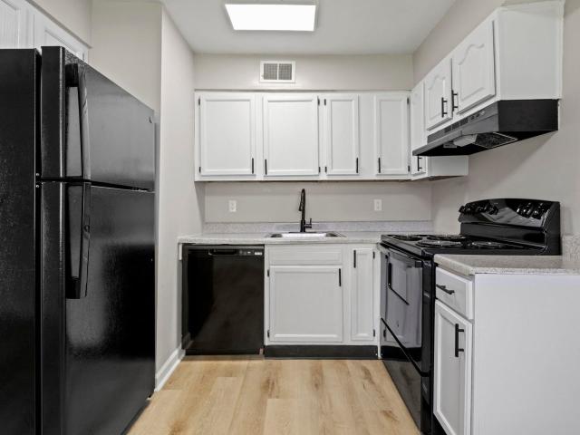 1 BR, 1 BA Apartment 5500 Pleasant Hill Circle Unit 437F, Indianapolis, IN 46224