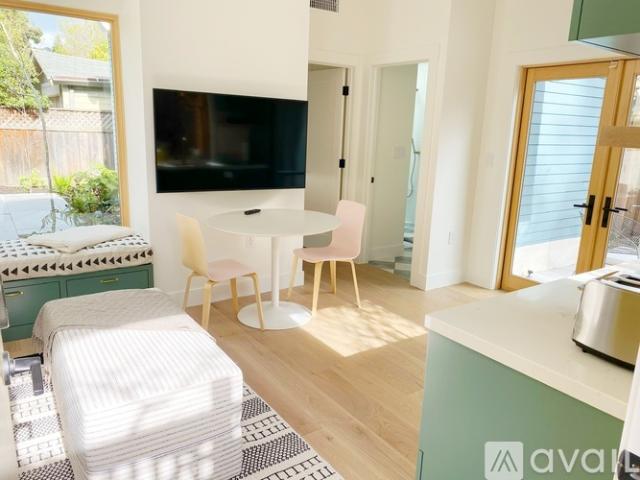 1 BR, 1 BA Apartment 5579 Taft Avenue, Oakland, CA 94618