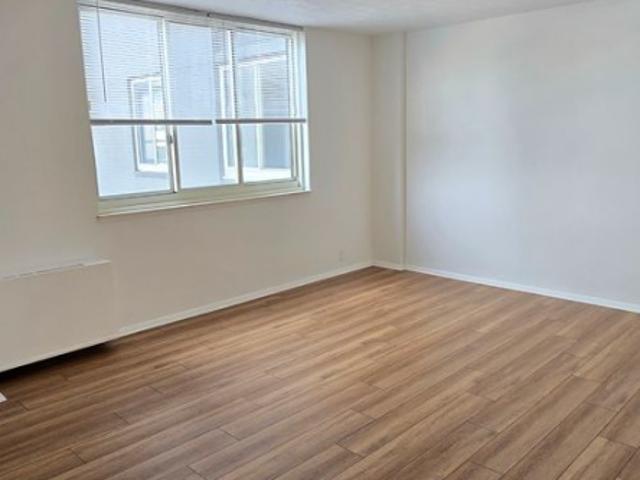 1 BR, 1 BA Apartment 55 Fir Hill Dr Unit 77 3C10, Akron, OH 44304