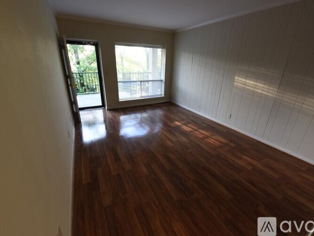 1 BR, 1 BA Apartment 55 Hanover Circle, Unit 109, Birmingham, AL 35205