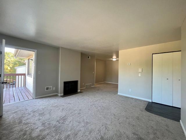 1 BR, 1 BA Apartment 55 Stringhman Rd unit 13 Unit 85 01, Battle Creek, MI 49037