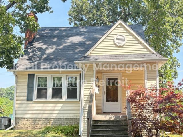 1 BR, 1 BA Apartment 55 1/2 Kensington, Pleasant Ridge, MI 48069