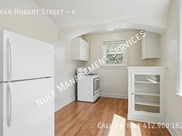1 BR, 1 BA Apartment 5646 Hobart Street, Pittsburgh, PA 15217