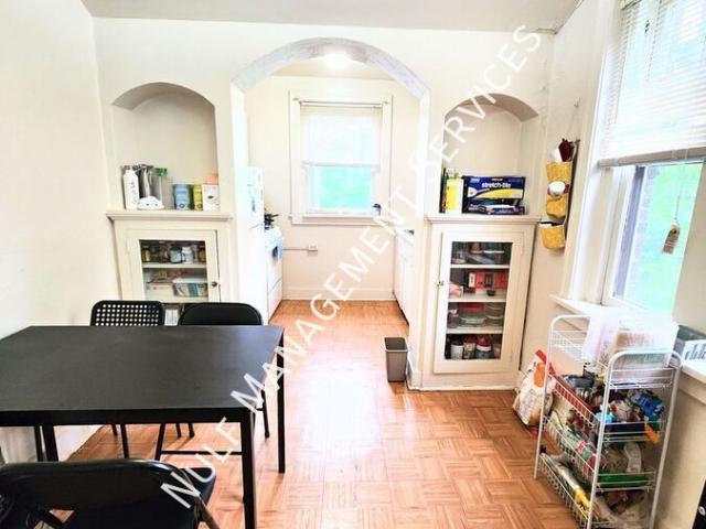 1 BR, 1 BA Apartment 5649 Phillips Avenue, Pittsburgh, PA 15217