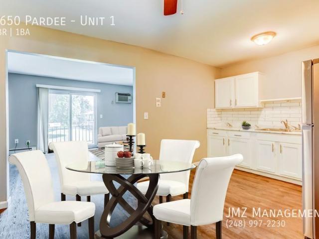 1 BR, 1 BA Apartment 5650 Pardee, Dearborn Heights, MI 48125