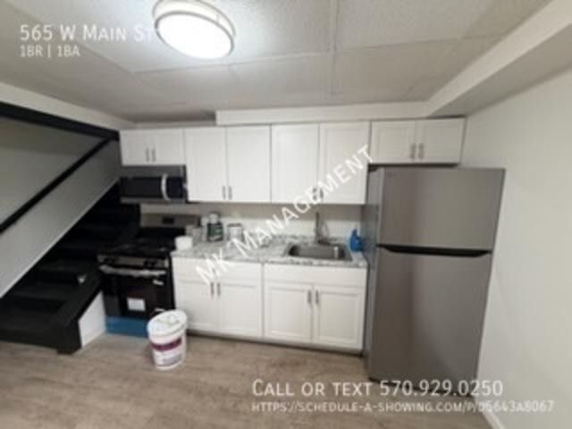 1 BR, 1 BA Apartment 565 W Main St, Plymouth, PA 18651