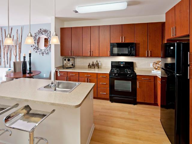 1 BR, 1 BA Apartment 5665 John F. Kennedy Boulevard Unit 421, North Bergen, NJ 07047