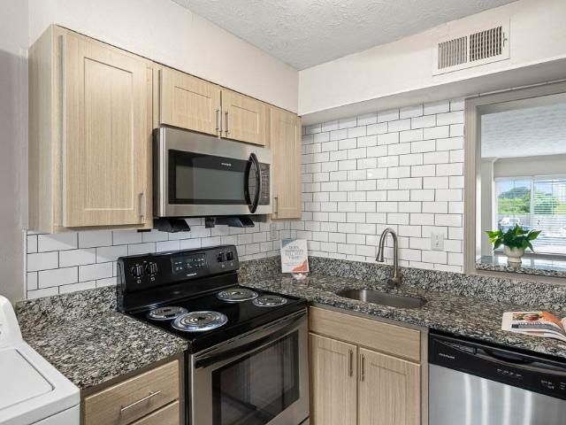 1 BR, 1 BA Apartment 5675 Roswell Rd Unit 24 E, Atlanta, GA 30342