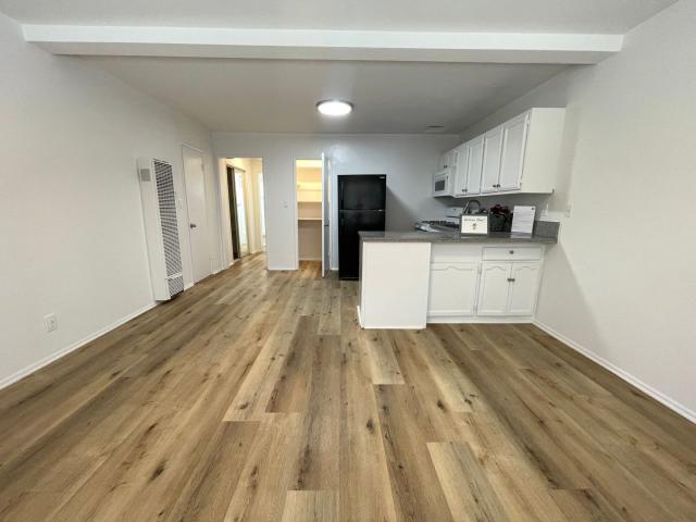 1 BR, 1 BA Apartment 5725 5729 Vineland Ave. Unit 087#25 03, North Hollywood, CA 91601