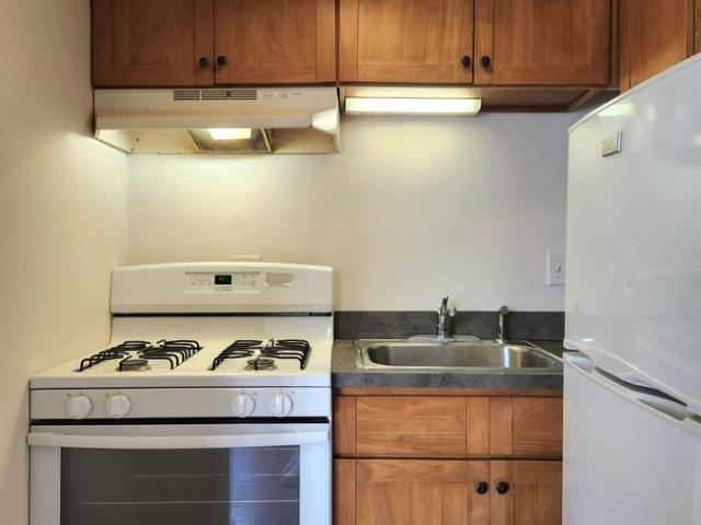 1 BR, 1 BA Apartment 5741 W 35th St, Cicero, IL 60804