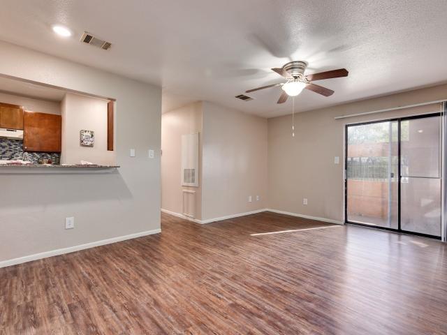 1 BR, 1 BA Apartment 5816 S 1st St Unit 4 226, Austin, TX 78745