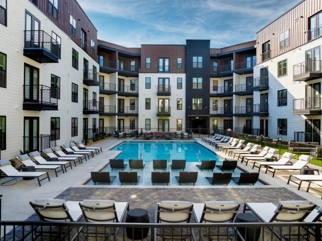 1 BR, 1 BA Apartment 5833 Nolensville Pike Unit 0513, Nashville, TN 37211