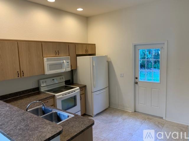 1 BR, 1 BA Apartment 5841 Cherry Ridge Place, Unit Cherry Ridge Apartment, Land O' Lakes, FL 34639