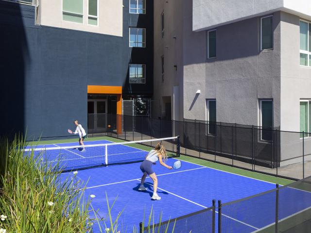 1 BR, 1 BA Apartment 5901 Center Dr Unit 648 2, Los Angeles, CA 90045