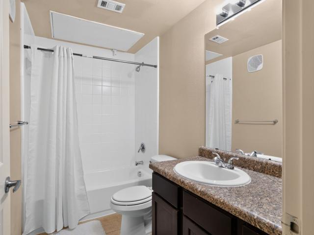 1 BR, 1 BA Apartment 5924 Southwest 12th Street Unit 3305, Oklahoma City, OK 73128