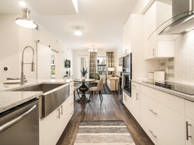 1 BR, 1 BA Apartment 5934 Premier Way, #2100 Unit 2438, Naples, FL 34109