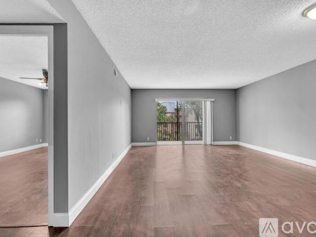 1 BR, 1 BA Apartment 5961 N Falls Cir Dr, Unit 309, Lauderhill, FL 33319