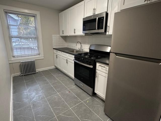 1 BR, 1 BA Apartment 500 Alma Terrace, Unit B3, Teaneck, NJ 07666