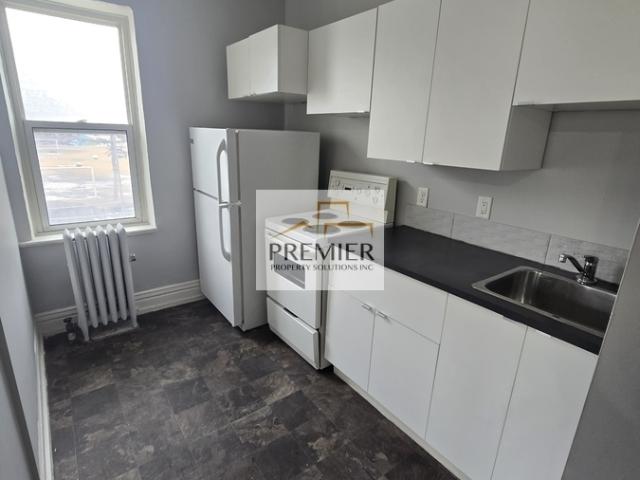 1 BR, 1 BA Apartment 501 McMillan Ave, Winnipeg, MB R3L 0N4