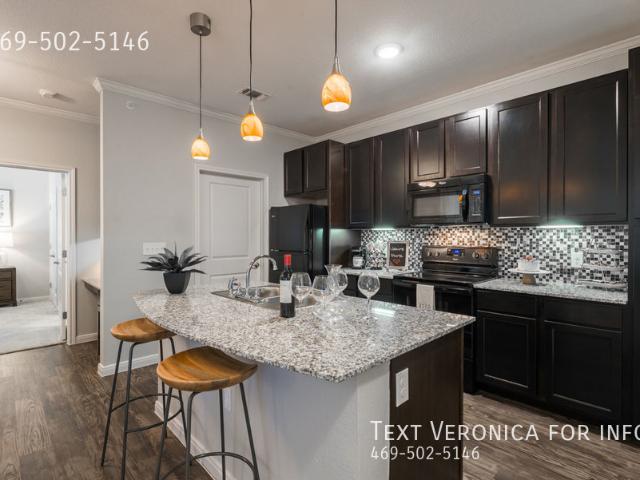 1 BR, 1 BA Apartment 5020 Cromwell Dr Kyle, TX 78640