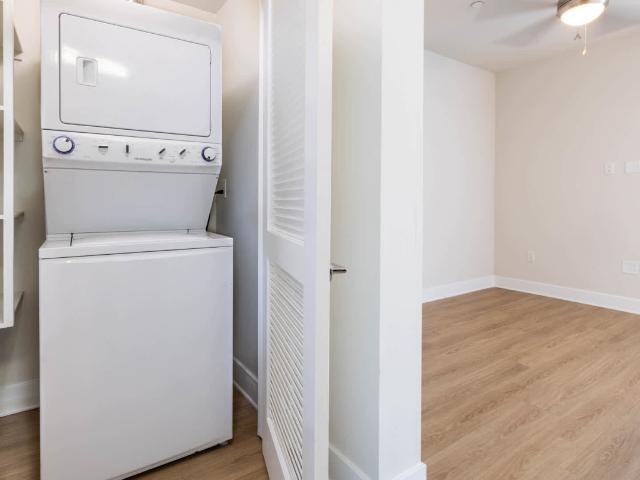 1 BR, 1 BA Apartment 5031 Fair Avenue Unit 405, North Hollywood, CA 91601