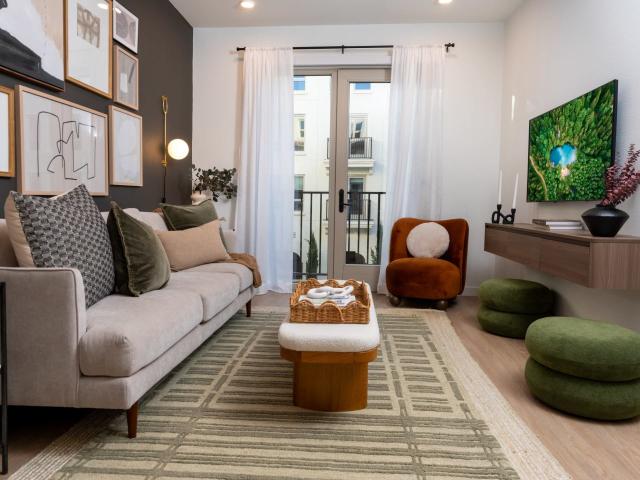 1 BR, 1 BA Apartment 5038 Birch St. Unit 4 421, Montclair, CA 91763