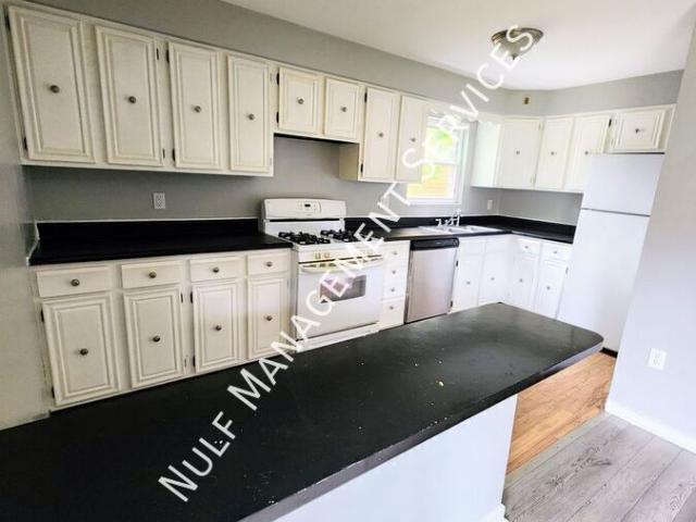 1 BR, 1 BA Apartment 505 Transverse Avenue, Pittsburgh, PA 15210