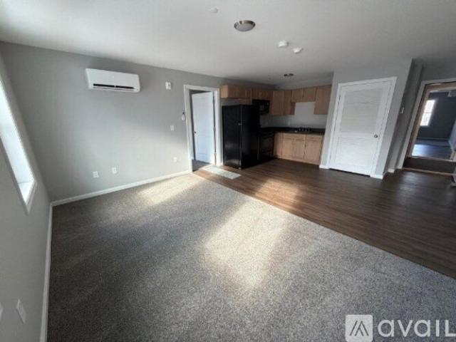 1 BR, 1 BA Apartment 505 Market Street, Unit 34, Lowell, MA 01854