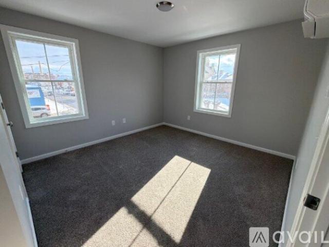 1 BR, 1 BA Apartment 505 Market Street, Unit 37, Lowell, MA 01854
