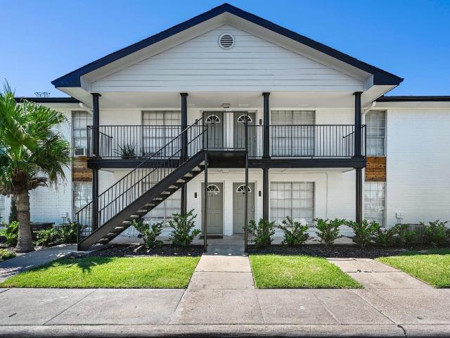 1 BR, 1 BA Apartment 506 South Austin Street Unit 16 160, Webster, TX 77598