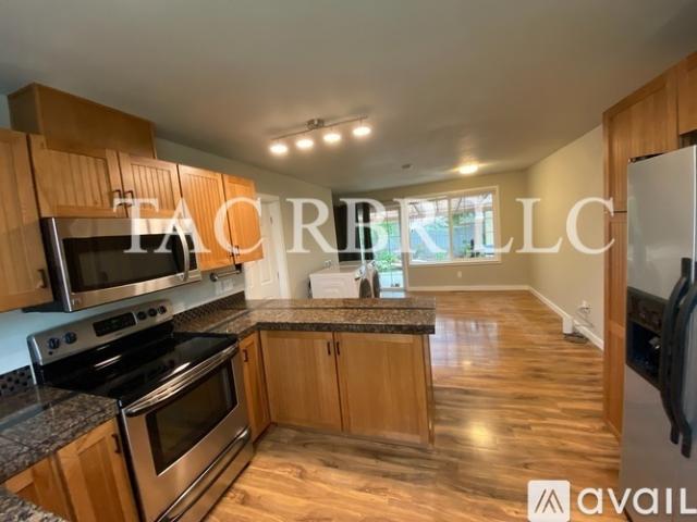 1 BR, 1 BA Apartment 509 E 70th St, Unit 4, Tacoma, WA 98404
