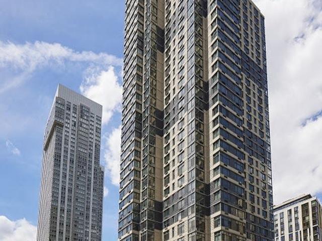 1 BR, 1 BA Apartment 50 Christopher Columbus Drive Unit 1103, Jersey City, NJ 07302