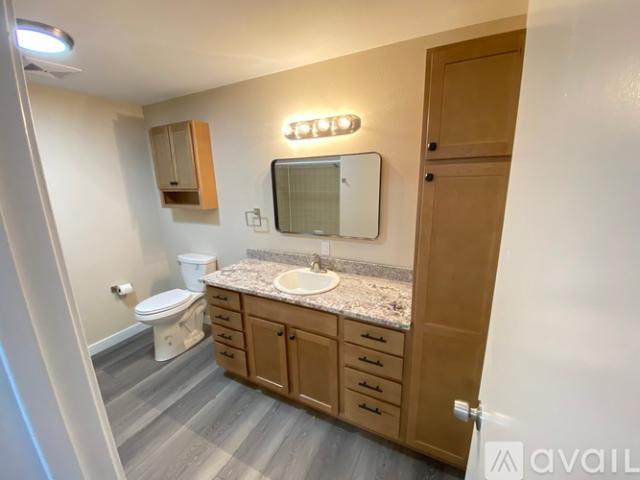 1 BR, 1 BA Apartment 50 East Highline Circle, Unit 206, Centennial, CO 80122