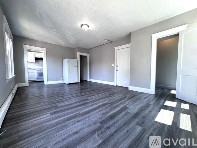 1 BR, 1 BA Apartment 50 Glendale Ave, Unit 5, Providence, RI 02906