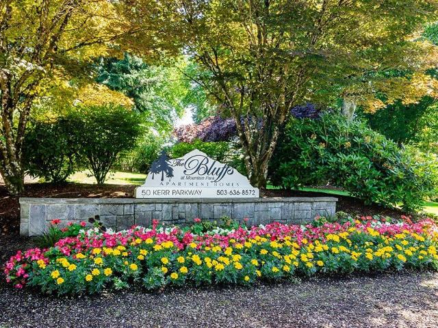 1 BR, 1 BA Apartment 50 Kerr Parkway Unit 099, Lake Oswego, OR 97035