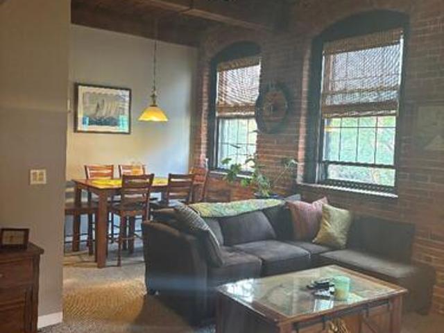 1 BR, 1 BA Apartment 50 Rantoul Street, Unit 406, Beverly, MA 01915