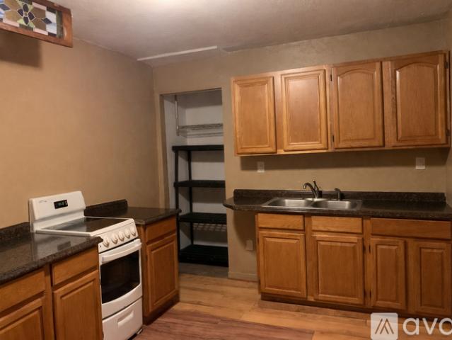 1 BR, 1 BA Apartment 510 Main St, Unit 8, Silver Plume, CO 80476
