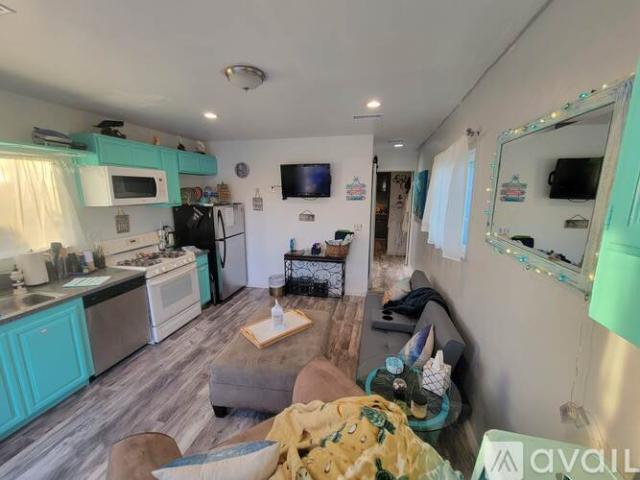 1 BR, 1 BA Apartment 512 Capistrano Drive, Unit 2, Oceanside, CA 92058